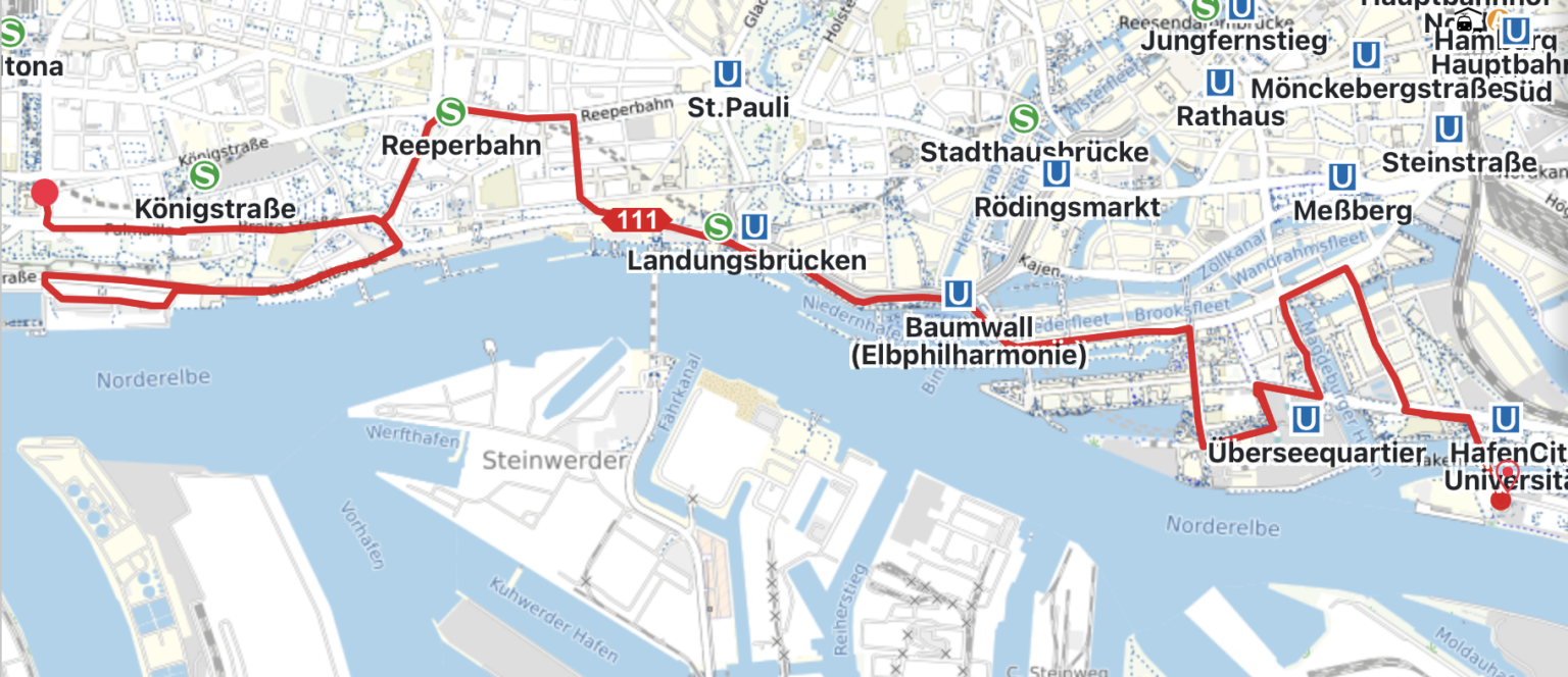 Mit dem HVV-Bus durch die Stadt: Hamburgs schönste Highlights im 111 ...